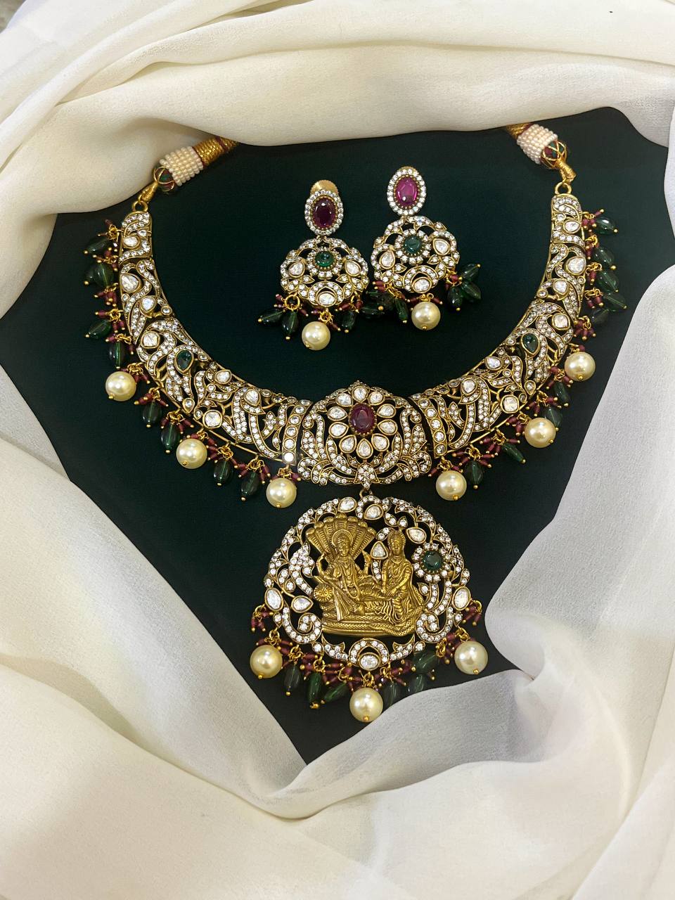 Elegant Lord Vishnu Victorian Necklace with Pendent - VN0032 – Spurthi ...